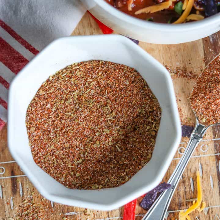 25+ Healthy Seasoning Recipes, Dry Rubs, and Spice Blends | Seeking ...